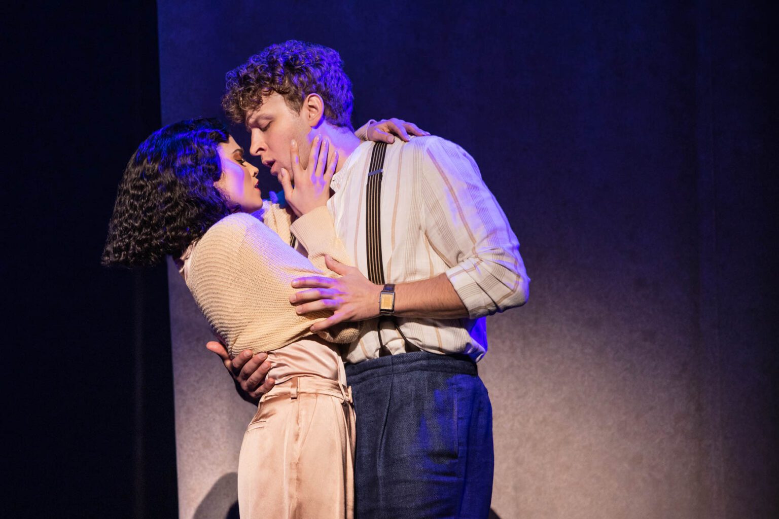 Water for Elephants at the Broward Center is a Heartfelt Circus ...